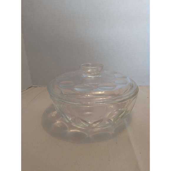 Pyrex | Kitchen | Vintage Pyrex Clear Glass Casserole Dish Indented ...